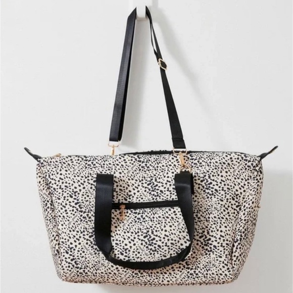 Mali + Lili | Bags | Mali Lili Weekender Bag In Animal Print Fab Fit ...